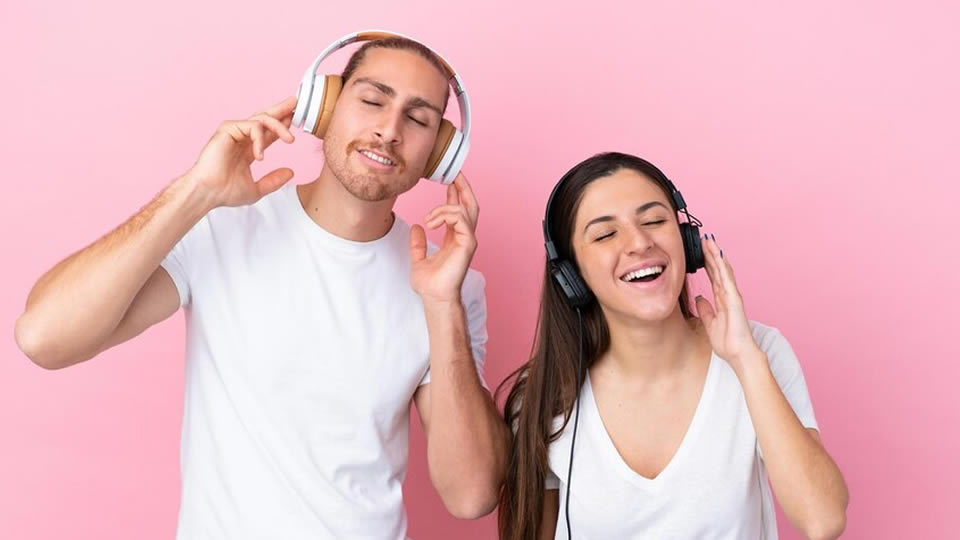 Amor del bueno en la música – CENTICITI
